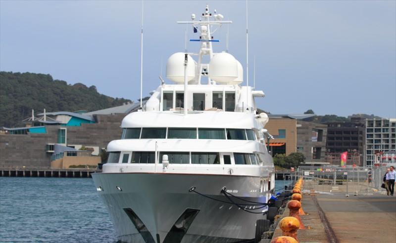 DANCING HARE - Vesseljoin