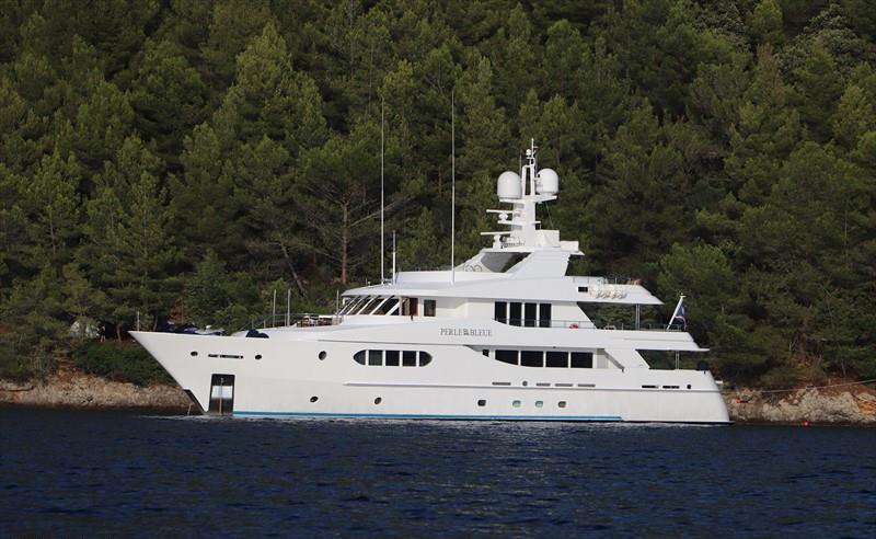 PERLE BLEUE - Vesseljoin