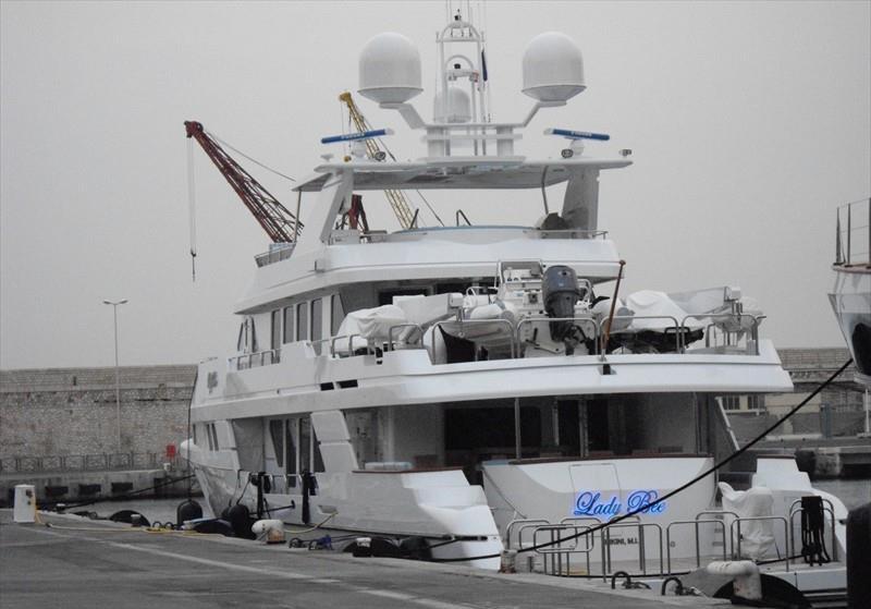 LADY BEE - Vesseljoin