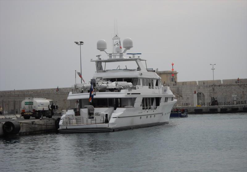 LADY BEE - Vesseljoin