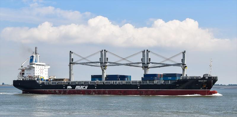 BRIGHT SKY - Vesseljoin