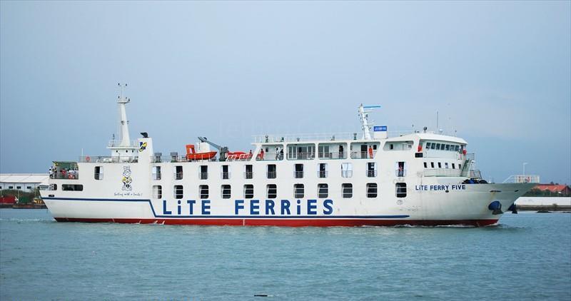 LITE FERRY FIVE - Vesseljoin