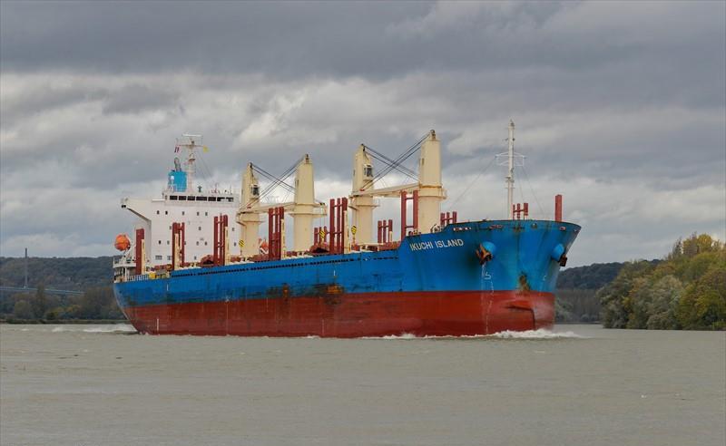 IKUCHI ISLAND - Vesseljoin