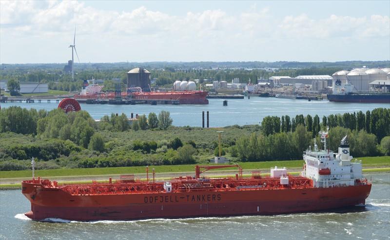 BOW PERFORMER - Vesseljoin