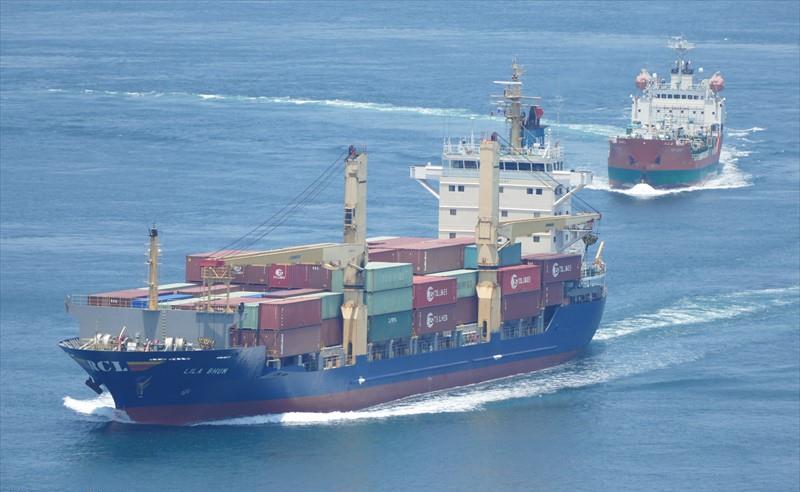 LILA BHUM - Vesseljoin