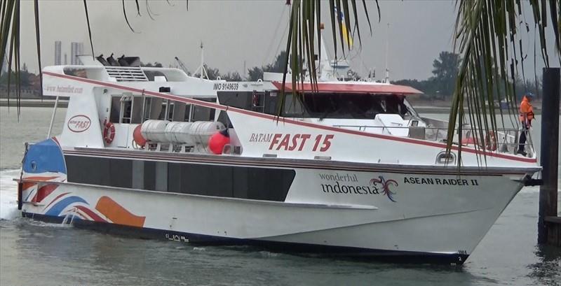 ASEAN RAIDER II - Vesseljoin