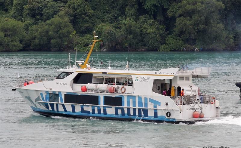 WATERFRONT 2 - Vesseljoin