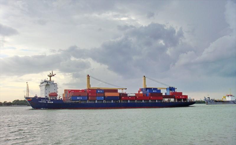 YANTRA BHUM - Vesseljoin