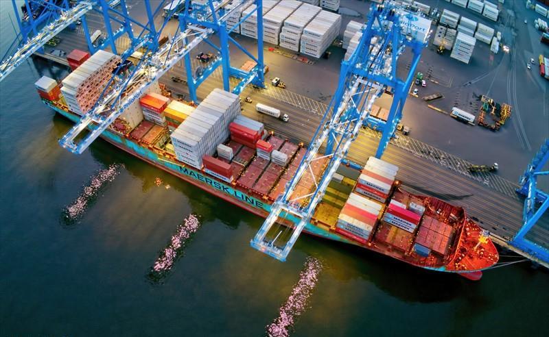 MAERSK INVERNESS - Vesseljoin