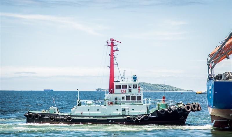 SRIRACHA 30 - Vesseljoin