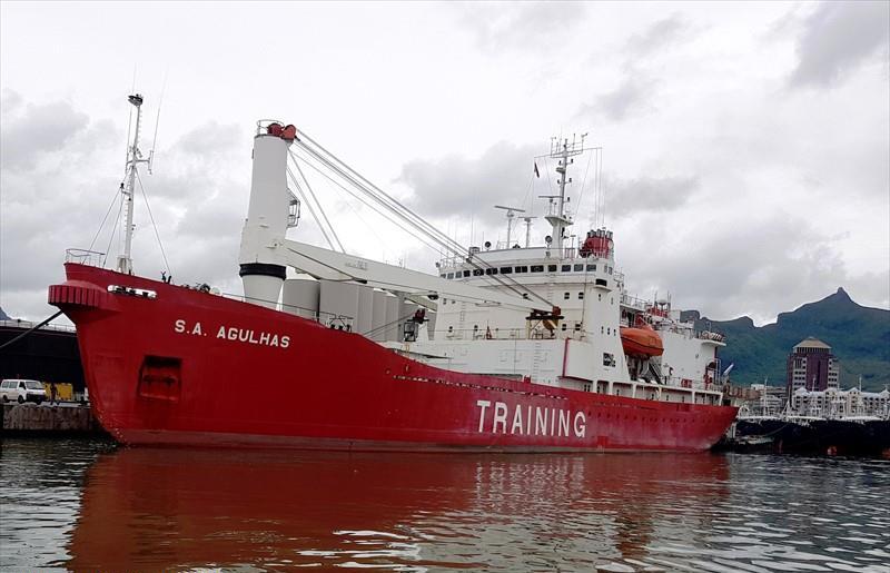 S.A.AGULHAS - Vesseljoin