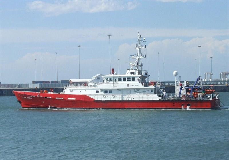 LILIAN NGOYI - Vesseljoin