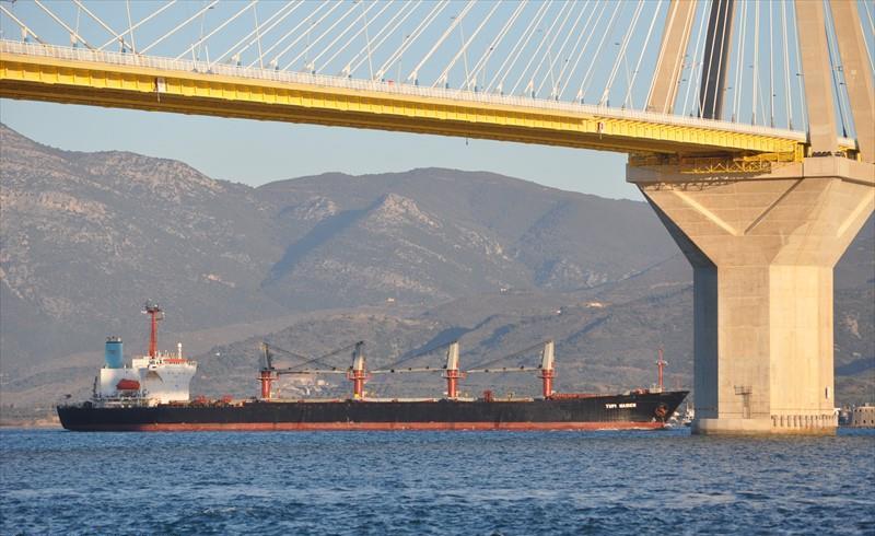 JENNY LUCKY - Vesseljoin