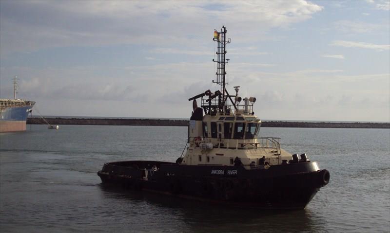 ANKOBRA RIVER - Vesseljoin