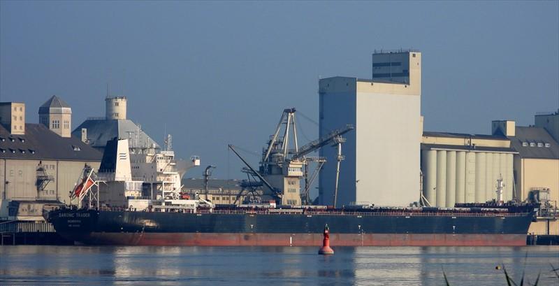 SARONIC TRADER - Vesseljoin