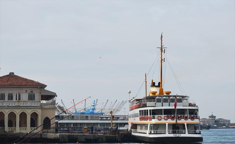 EM SPETSES - Vesseljoin