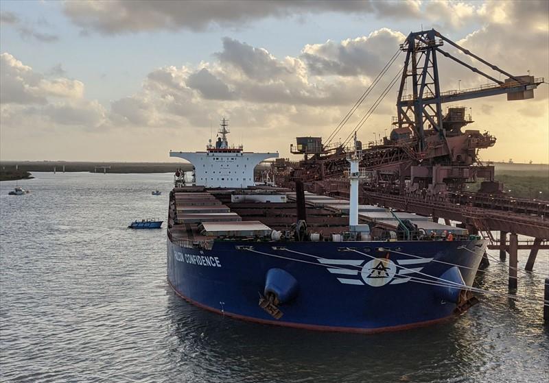 FALCON CONFIDENCE - Vesseljoin