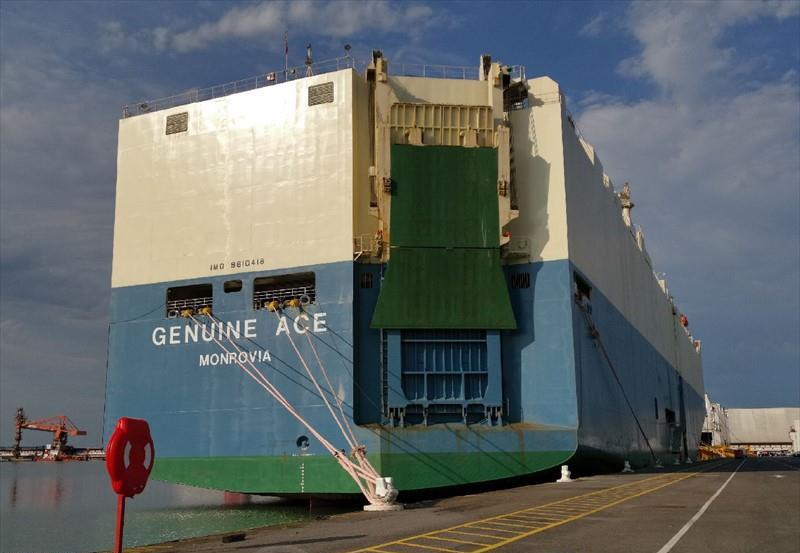 GENUINE ACE - Vesseljoin