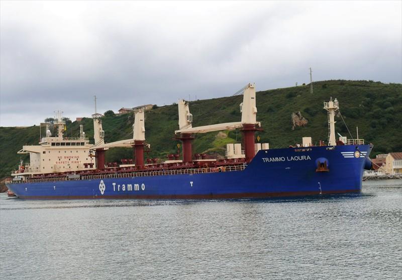 TRAMMO LAOURA - Vesseljoin