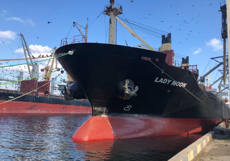 LADY MOON - Vesseljoin