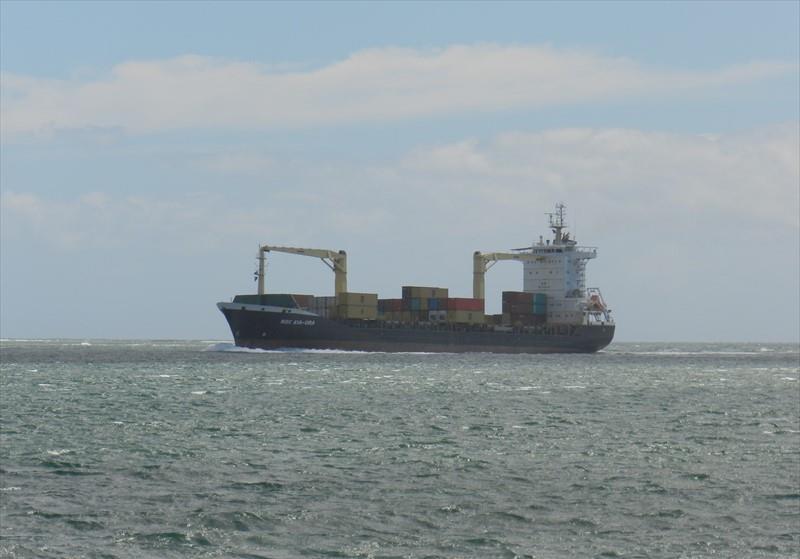 CONTSHIP BEE - Vesseljoin