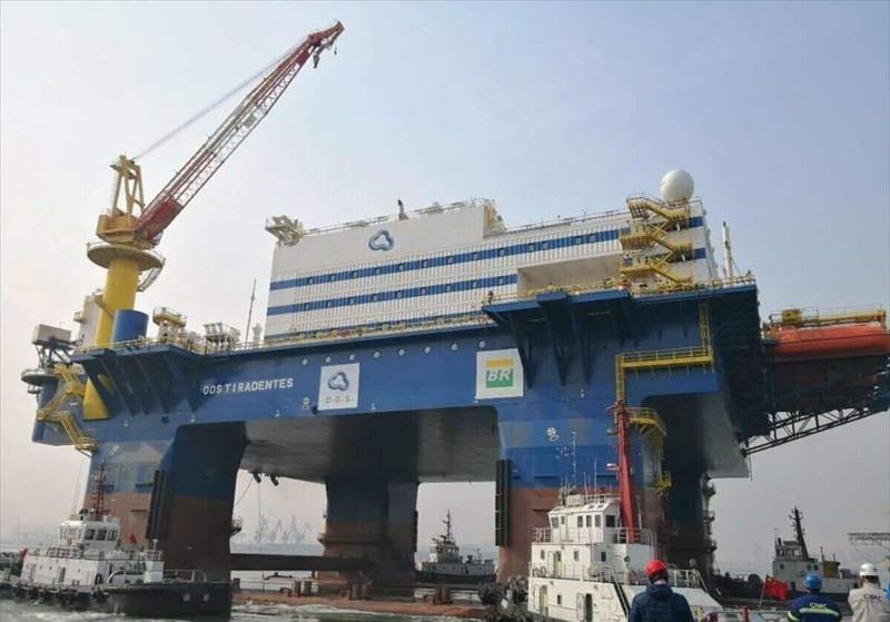 OOS TIRADENTES - Vesseljoin