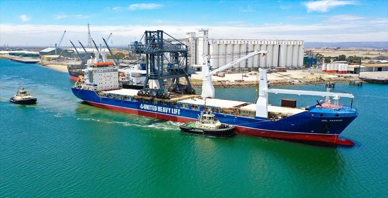 UHL PASSION - Vesseljoin