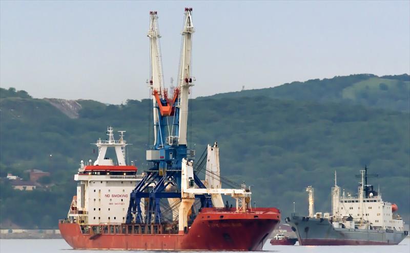 UHL PASSION - Vesseljoin