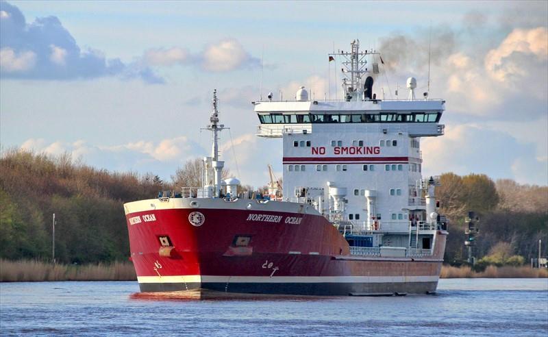 AFRICAN RUNNER - Vesseljoin