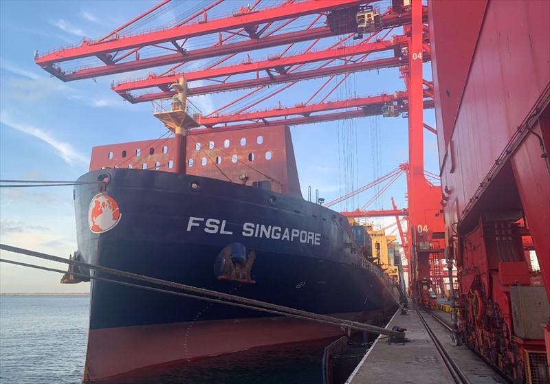 FSL SINGAPORE - Vesseljoin