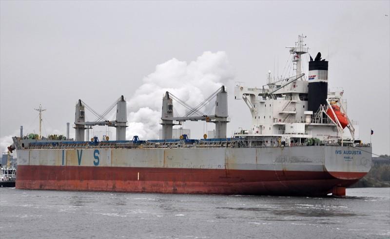 MORNING TRAIN - Vesseljoin