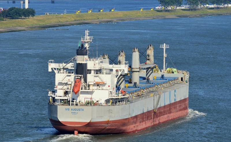 MORNING TRAIN - Vesseljoin