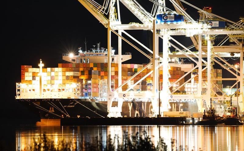 YM TRIUMPH - Vesseljoin