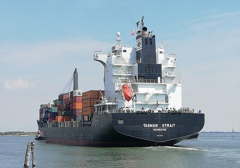 TASMAN STRAIT - Vesseljoin