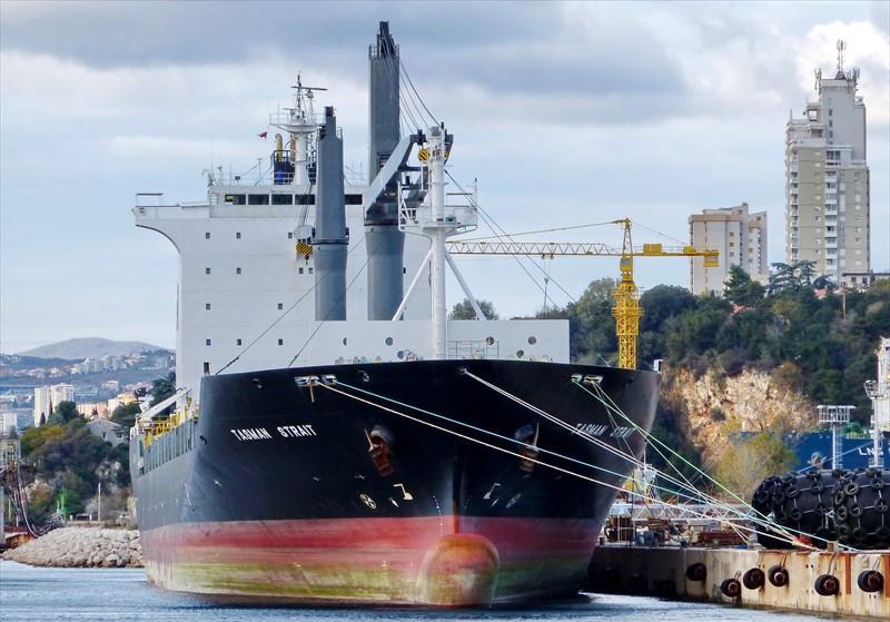 TASMAN STRAIT - Vesseljoin