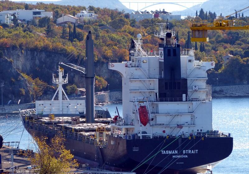 TASMAN STRAIT - Vesseljoin