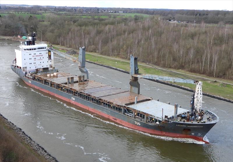 LOUISE AUERBACH - Vesseljoin