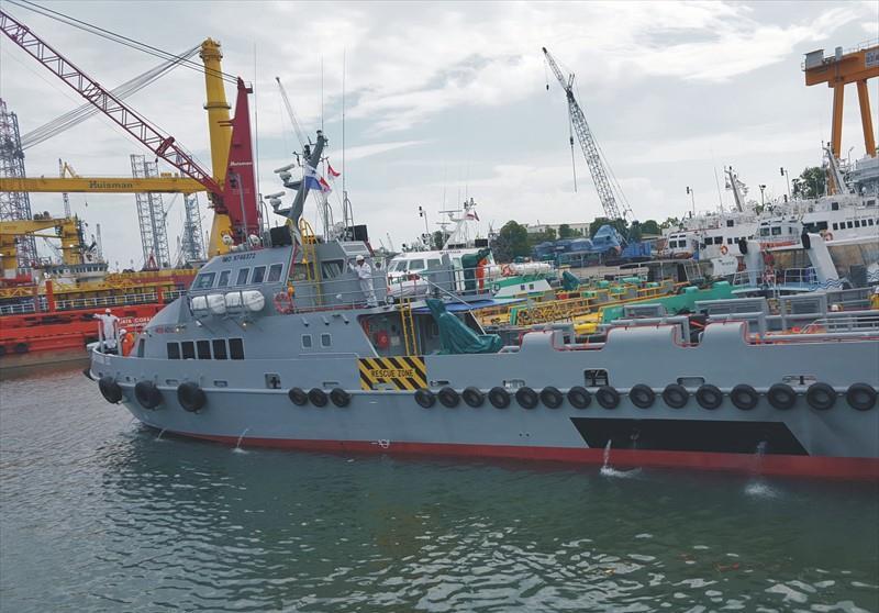 QUEEN VICTORIA III - Vesseljoin