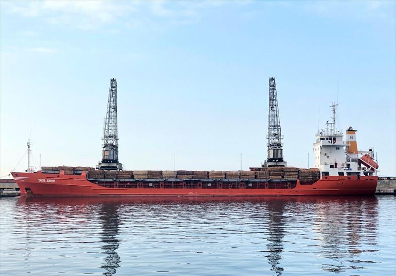 YAHYA JUNIOR - Vesseljoin