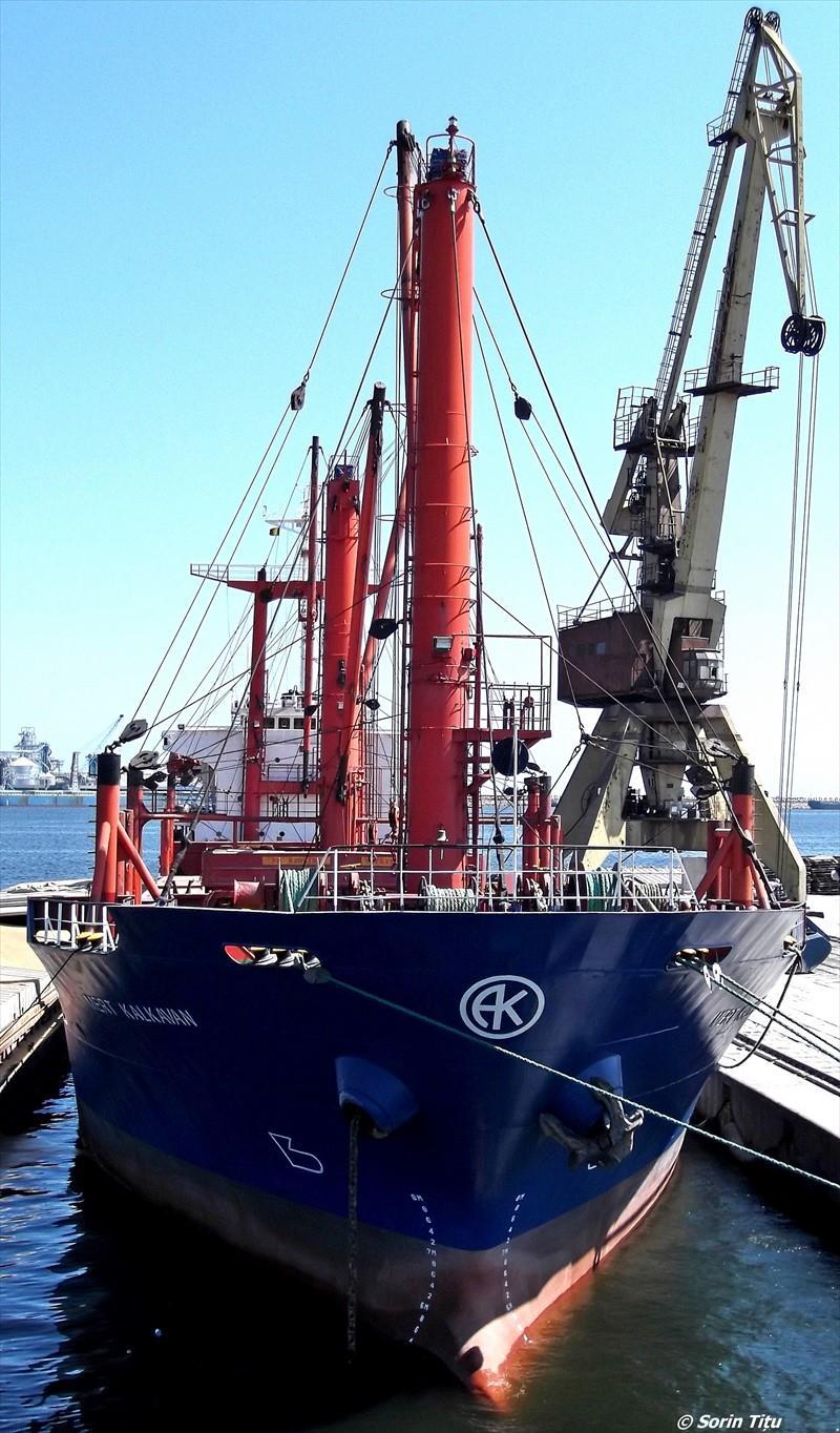 AMIR BEY - Vesseljoin