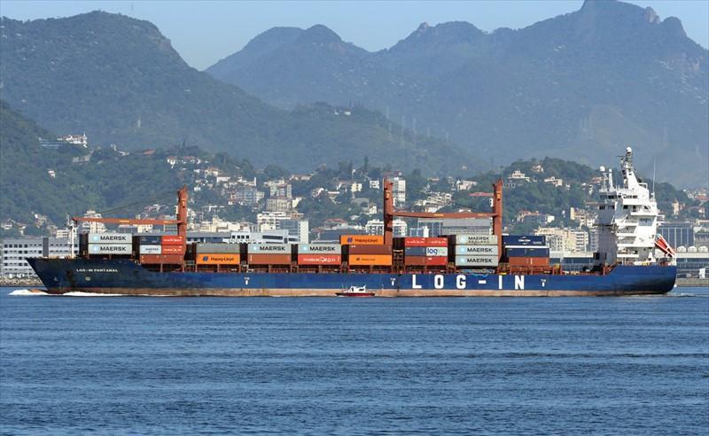 LOG IN PANTANAL - Vesseljoin