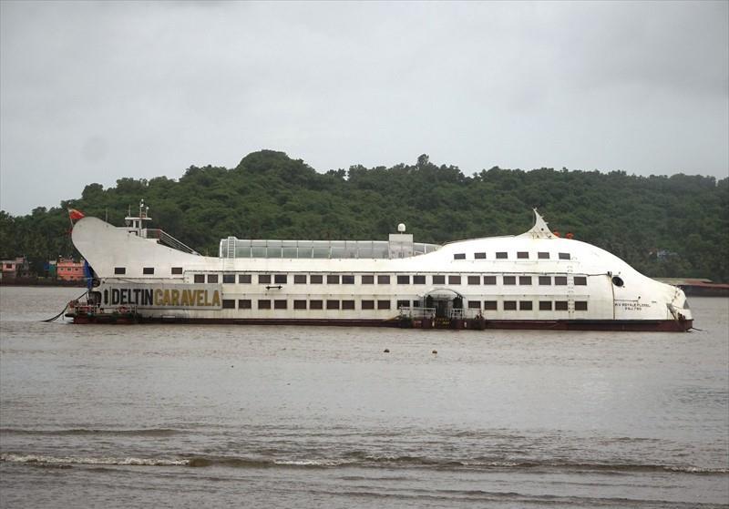 ROYAL FLOTEL KWR 050 - Vesseljoin