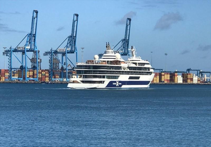 CELEBRITY FLORA - Vesseljoin