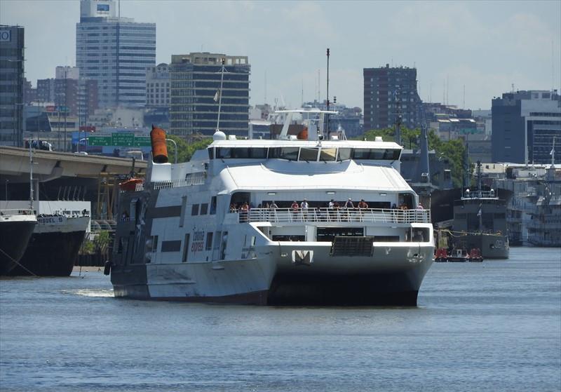 SUPERFERRY EXPRESS - Vesseljoin