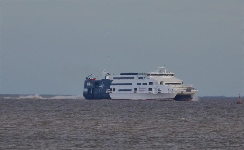 SUPERFERRY EXPRESS - Vesseljoin