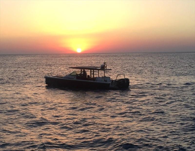 TENDER TO FOREVER - Vesseljoin