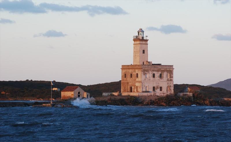 E1014 ISOLA DELLA BO - Vesseljoin