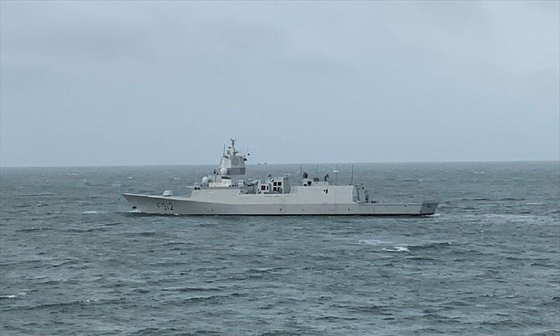 NATO WARSHIP F930 - Vesseljoin