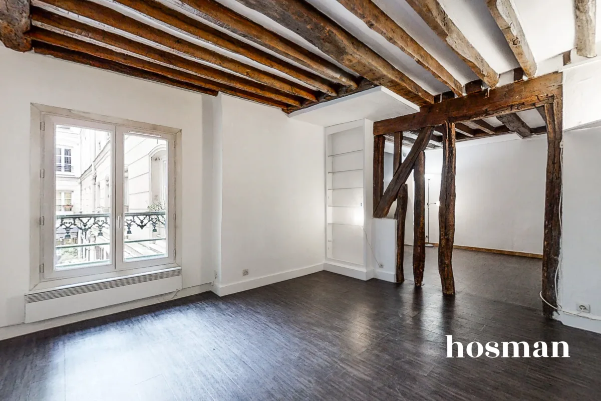 Grand studio 30 m2 - Coin nuit / Calme / Rue Rambuteau 75003 Paris
