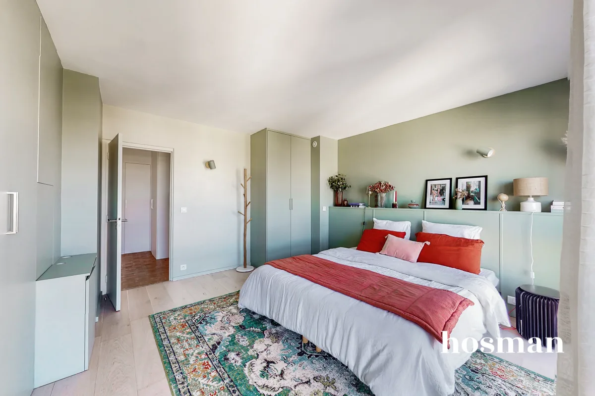 Coup de coeur - Appartement traversant 3 pièces - 70,60 m2 - Métro Guy ...